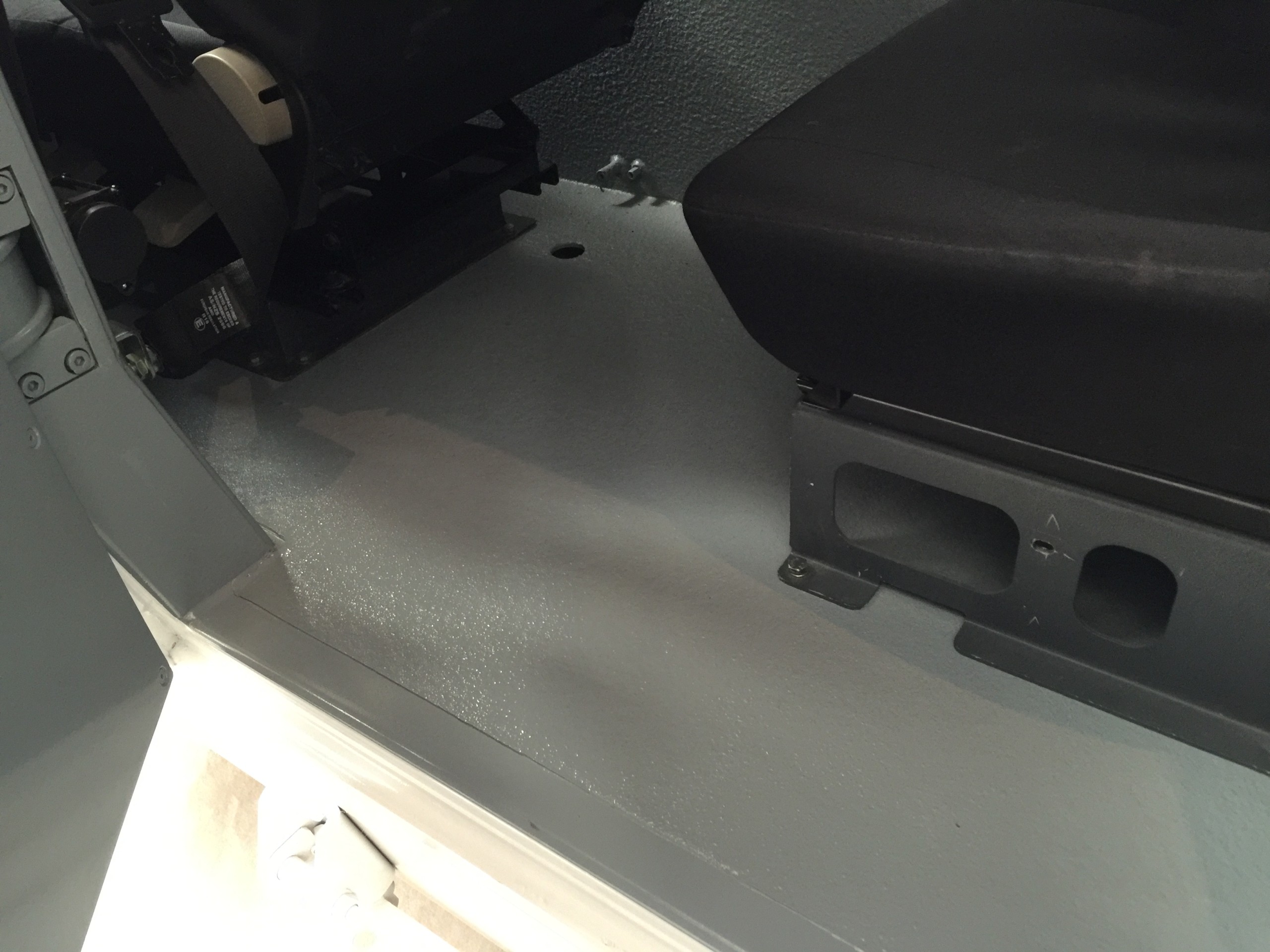 MILITARY VEHICLES INTERNAL PROTECTION LEVEL 1 - DELTA Coatings