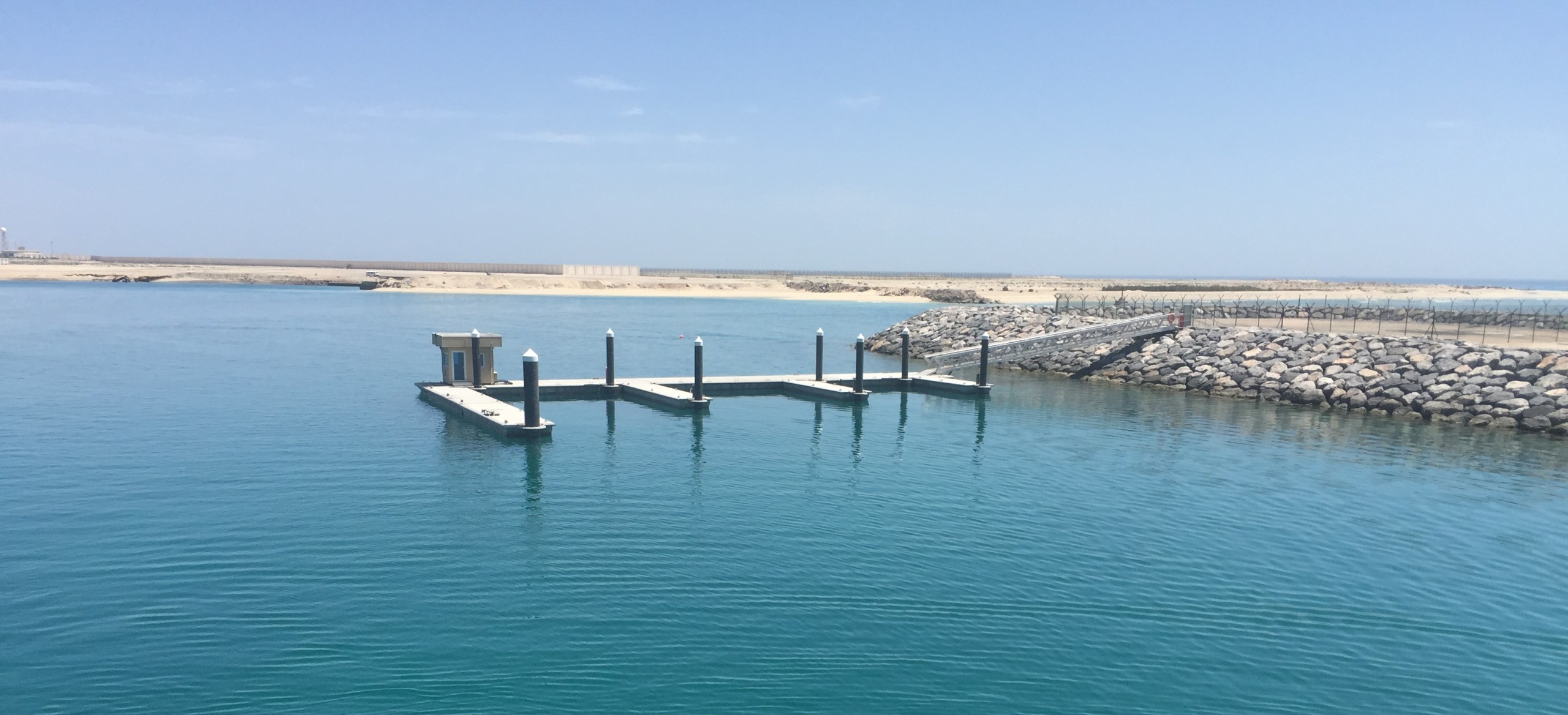 PONTOONS FOR PRIVATE MARINA - DELTA Coatings
