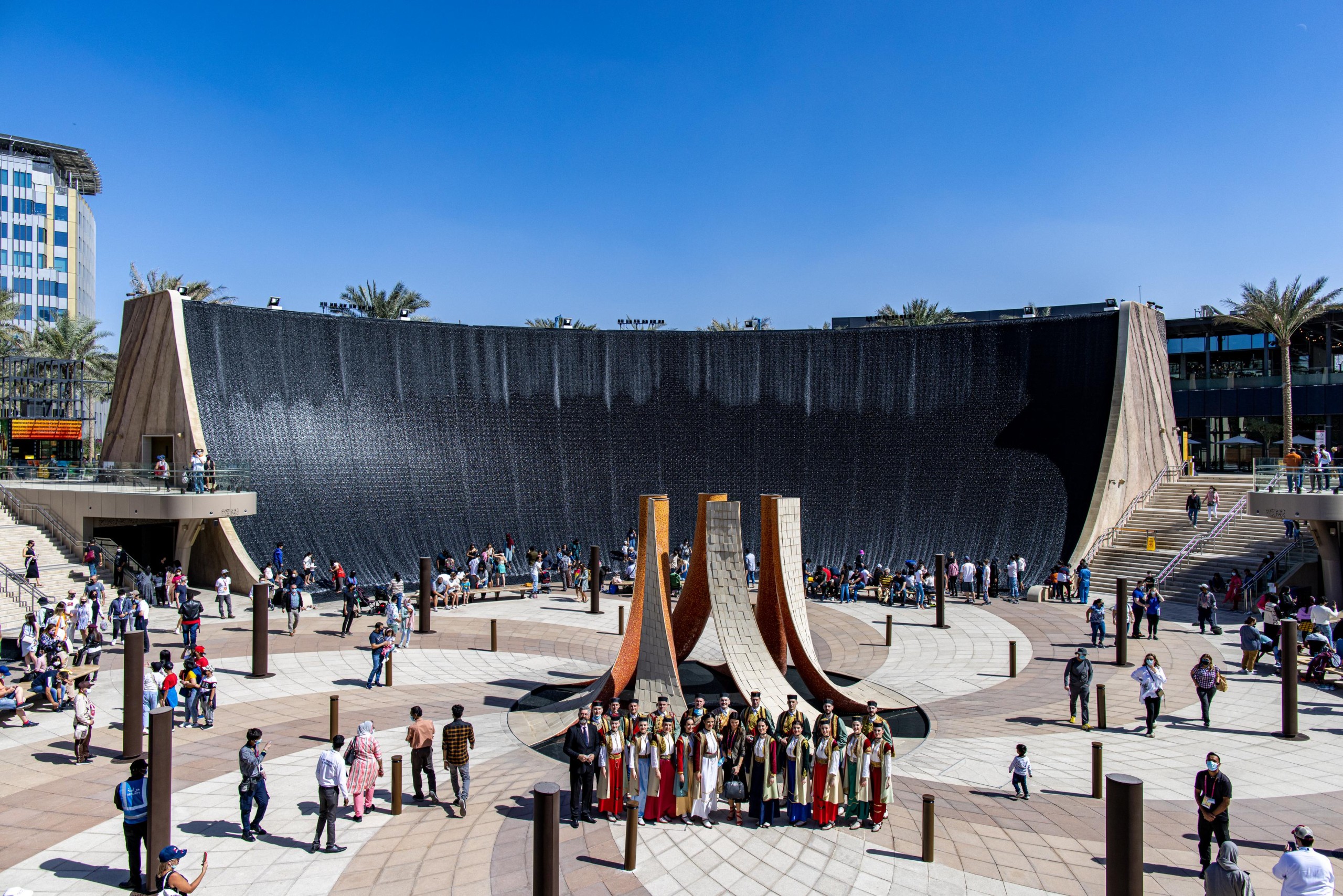 EXPO 2020 THE WATER FEATURE WATERFALL - DELTA Coatings